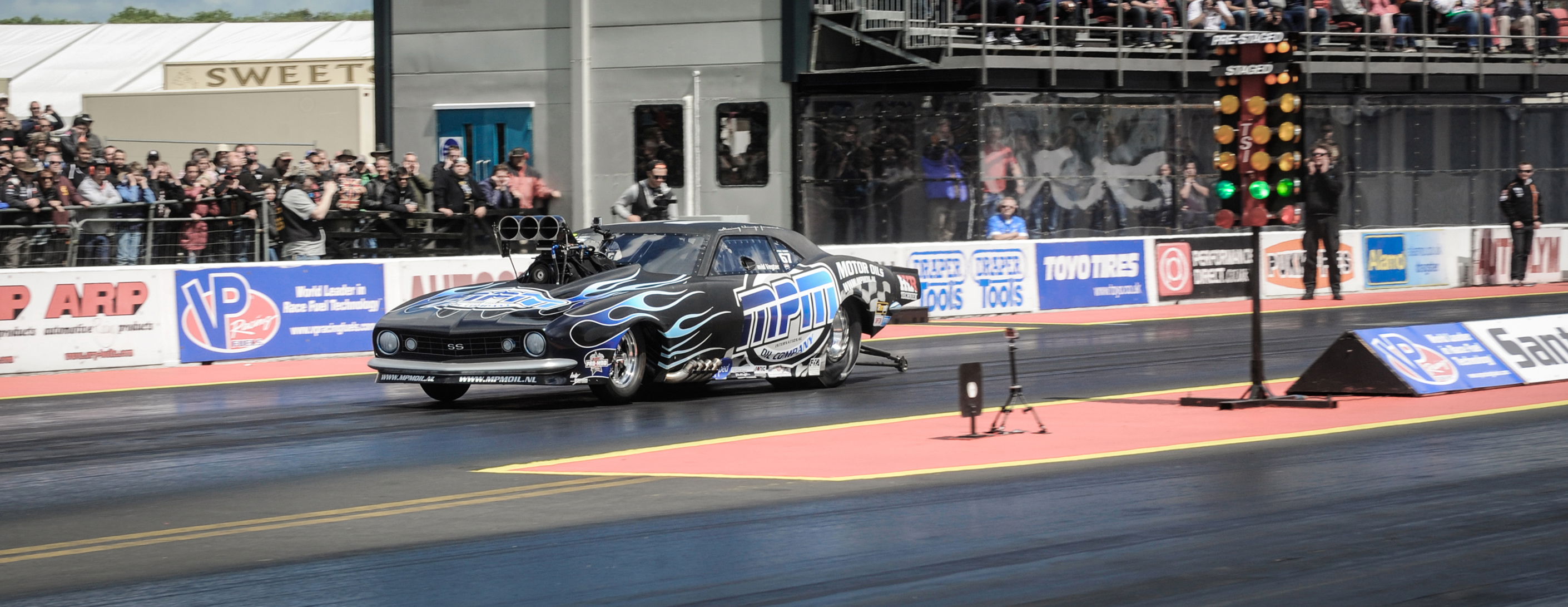 Scary moments for MPM-driver David Vegter at Santa Pod Raceway [update ...